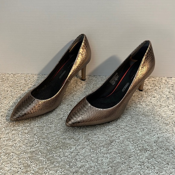 Rockport | Shoes | Rockport High Heels Snake Skin Gold Color | Poshmark